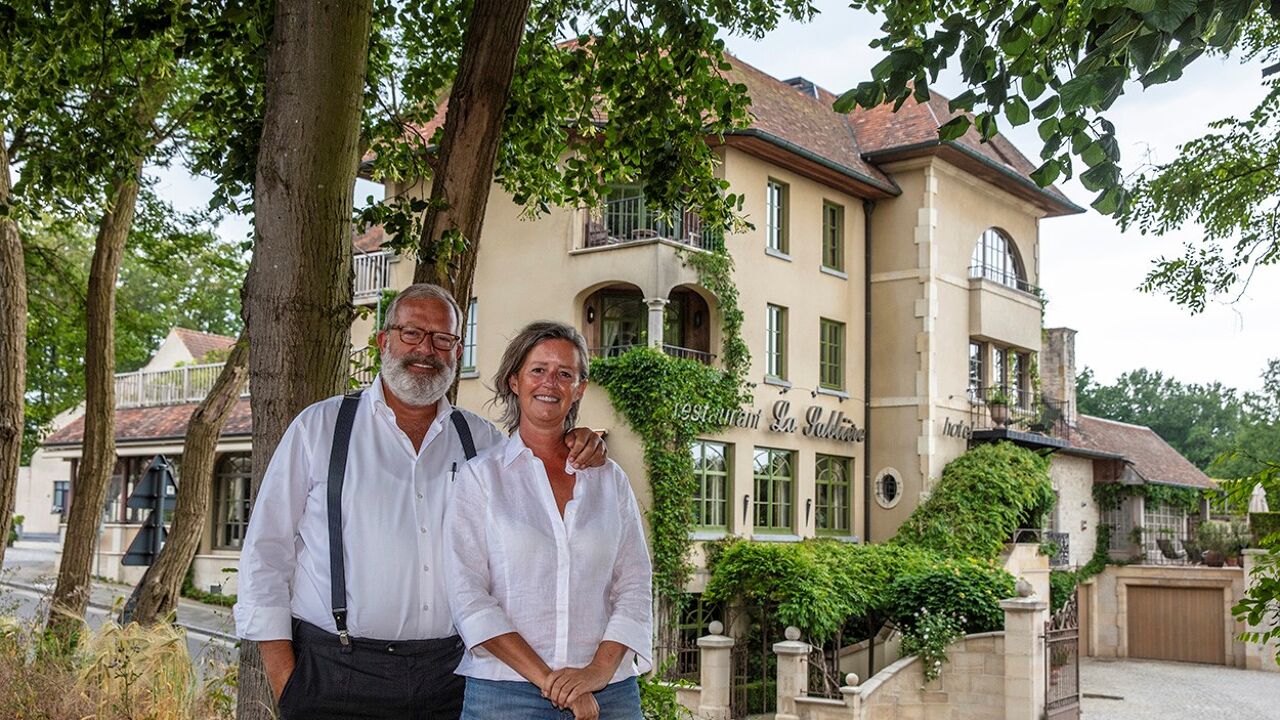 Hotel La Sablière, boven op de Kluisberg, heeft nieuwe eigenaar | VRT ...