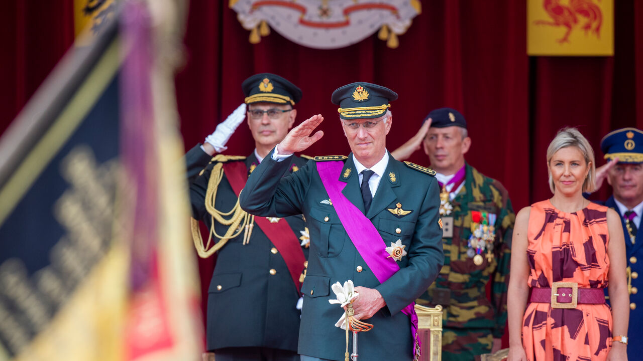 "Sire, er zijn geen generaals meer": nooit geziene pensioneringsgolf ...