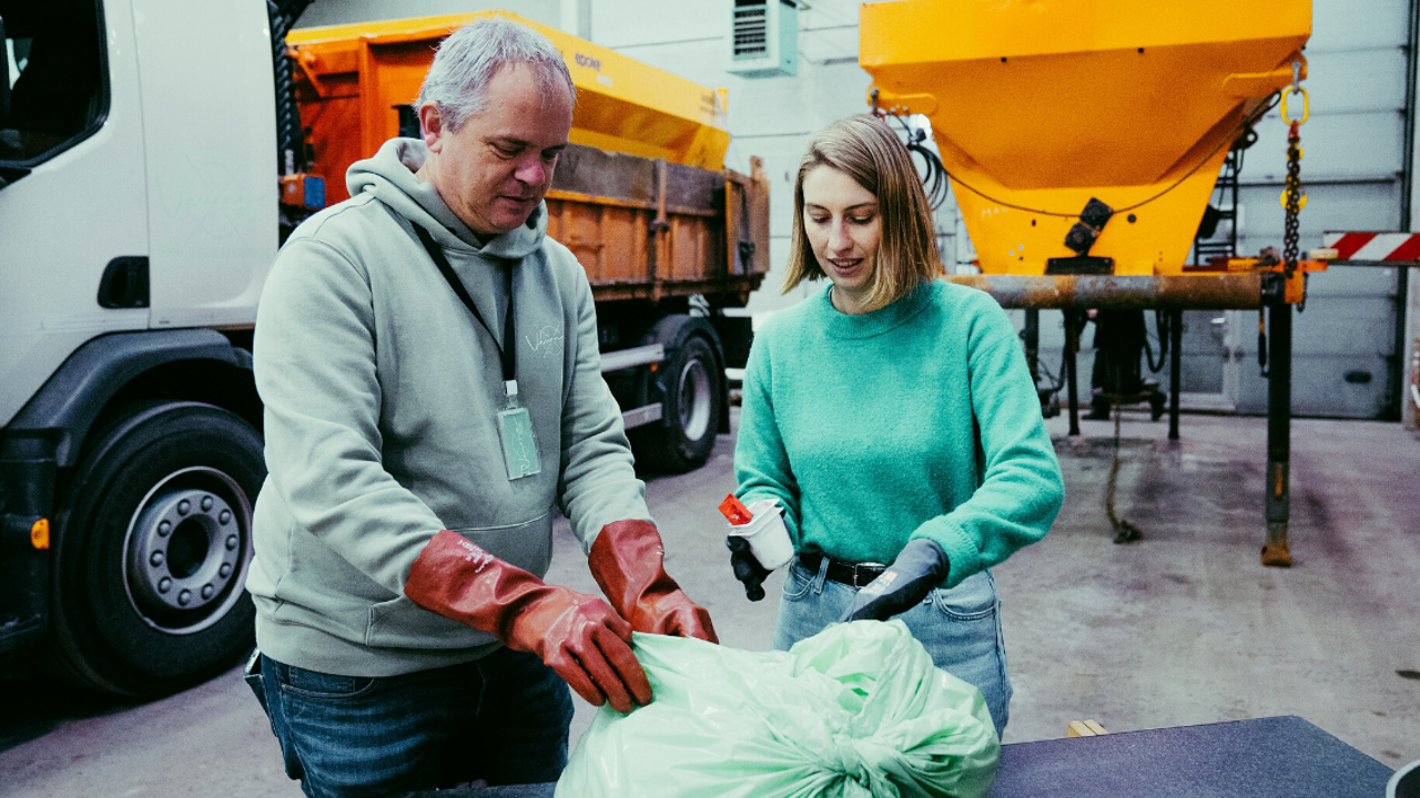 Veurne spoort sluikstorters actief op: "We snijden vuilniszakken open ...