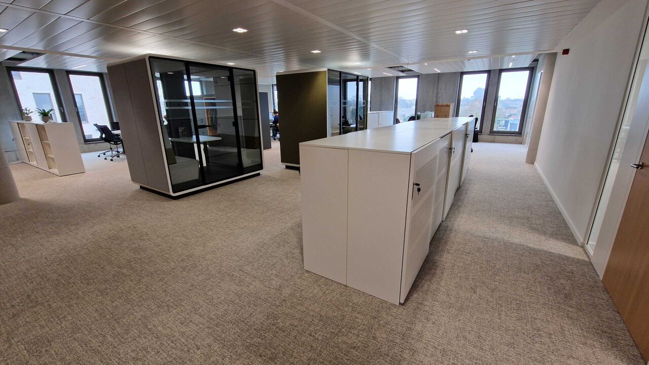 CM Limburg opent nieuw hoofdgebouw aan kanaalkom in Hasselt | VRT NWS ...