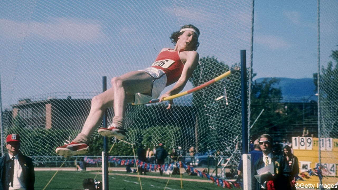 Dick Fosbury is overleden: de man die met zijn Fosbury Flop het ...