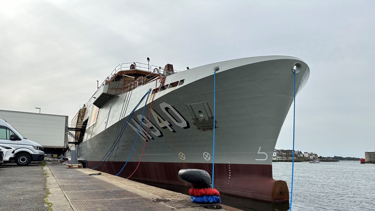 Eerste nieuwe mijnenjager krijgt naam "M940 Oostende" | VRT NWS: nieuws