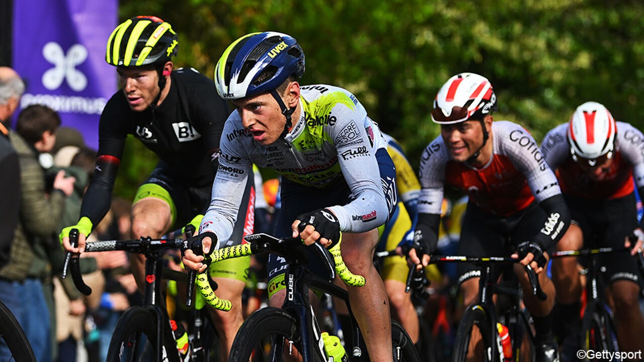 Intermarché-goudhaantje Francesco Busatto wint Luik-Bastenaken-Luik bij ...
