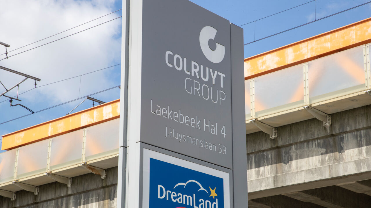 Wat zit er achter de herstructurering van Colruyt Group? | VRT NWS: nieuws