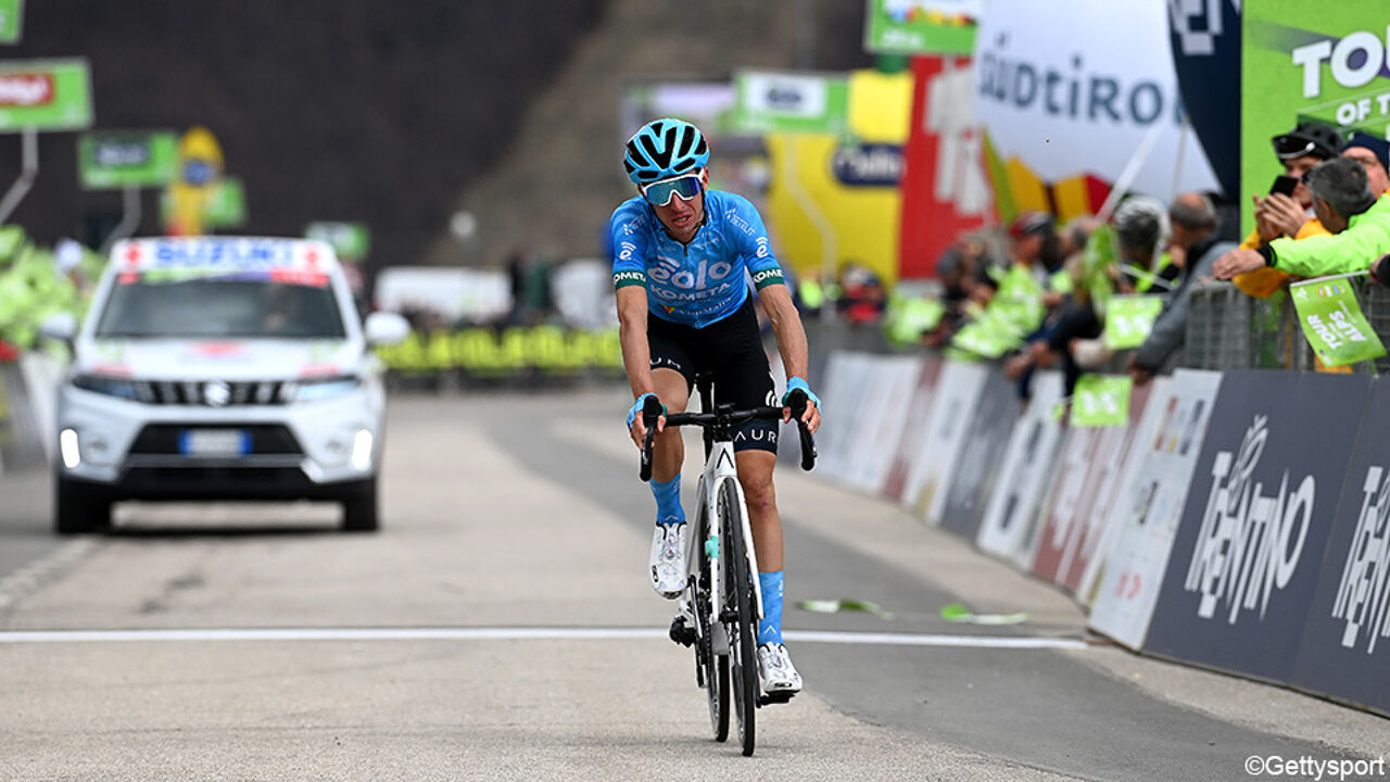 Lorenzo Fortunato tankt in Asturië vertrouwen voor de Giro, Steff Cras ...
