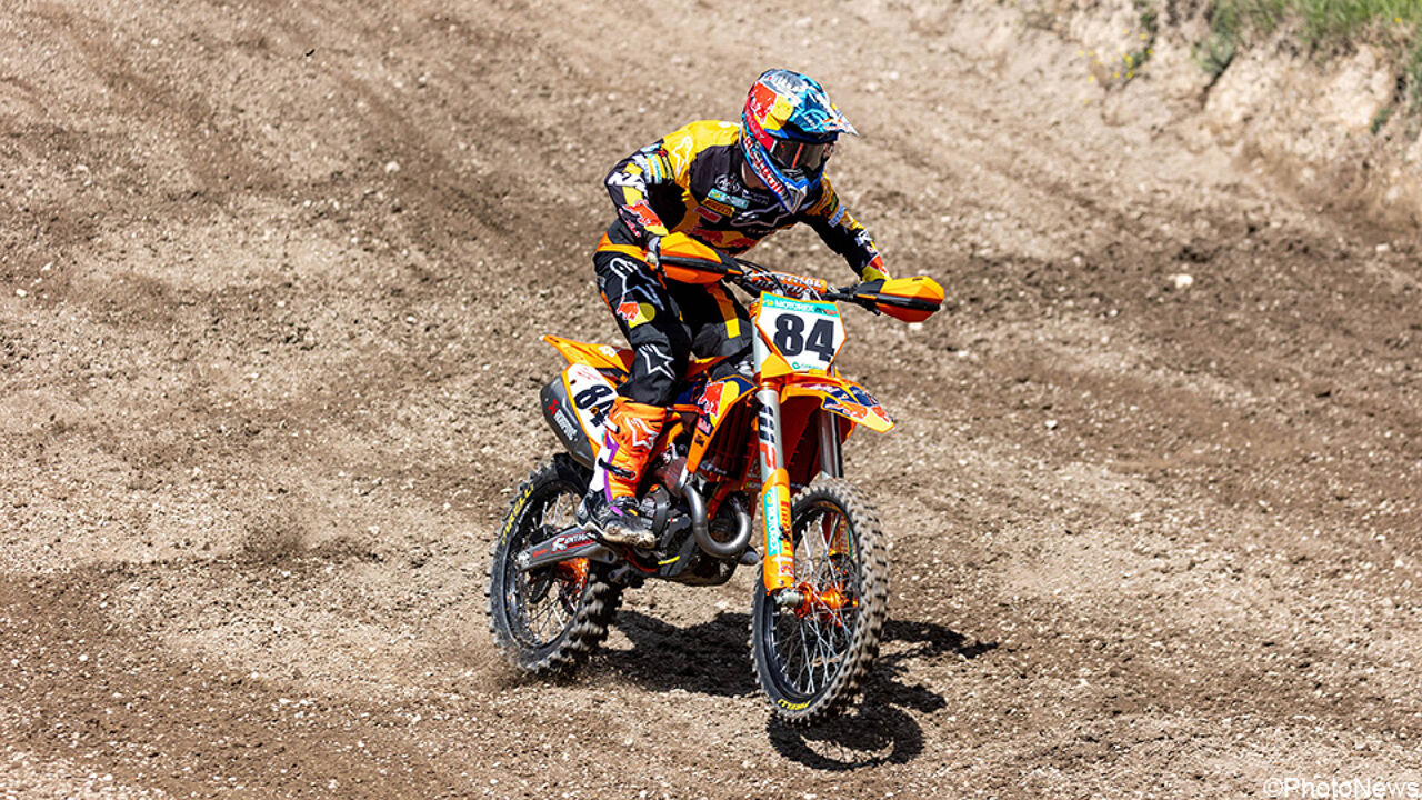 Jeffrey Herlings mist 2 Grote Prijzen door gebroken nekwervel | sporza