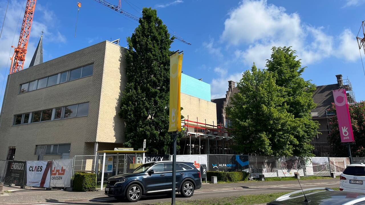 Gebouw van voormalig gemeentehuis in Pelt heet voortaan De Stroming ...