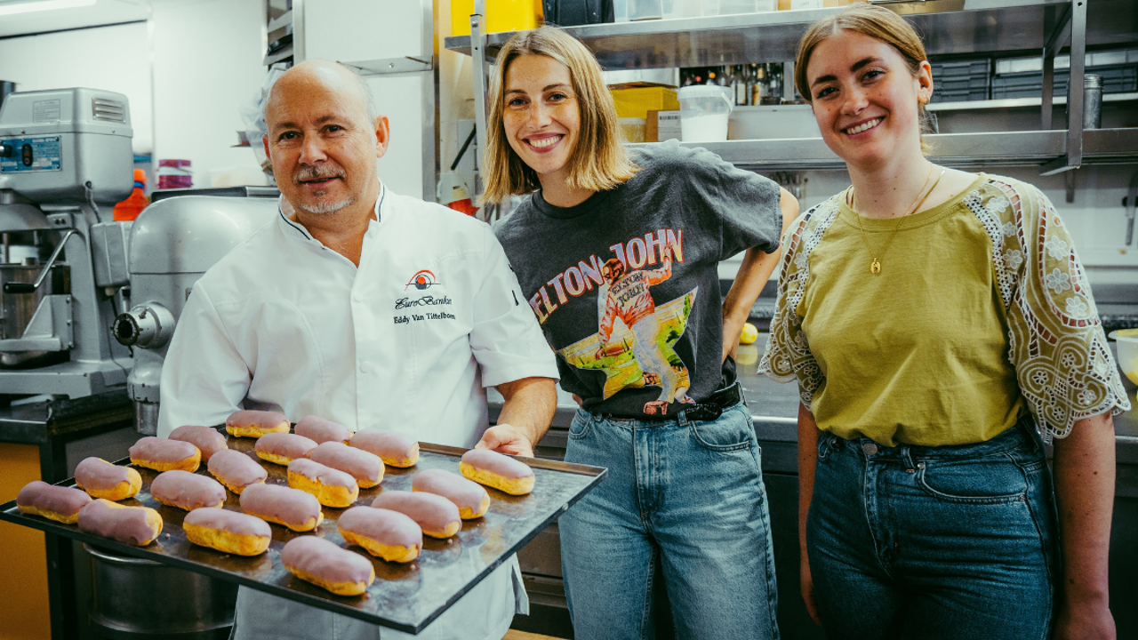 Geen koud kunstje: zes warme bakkers maken werk van James Ensor na met ...