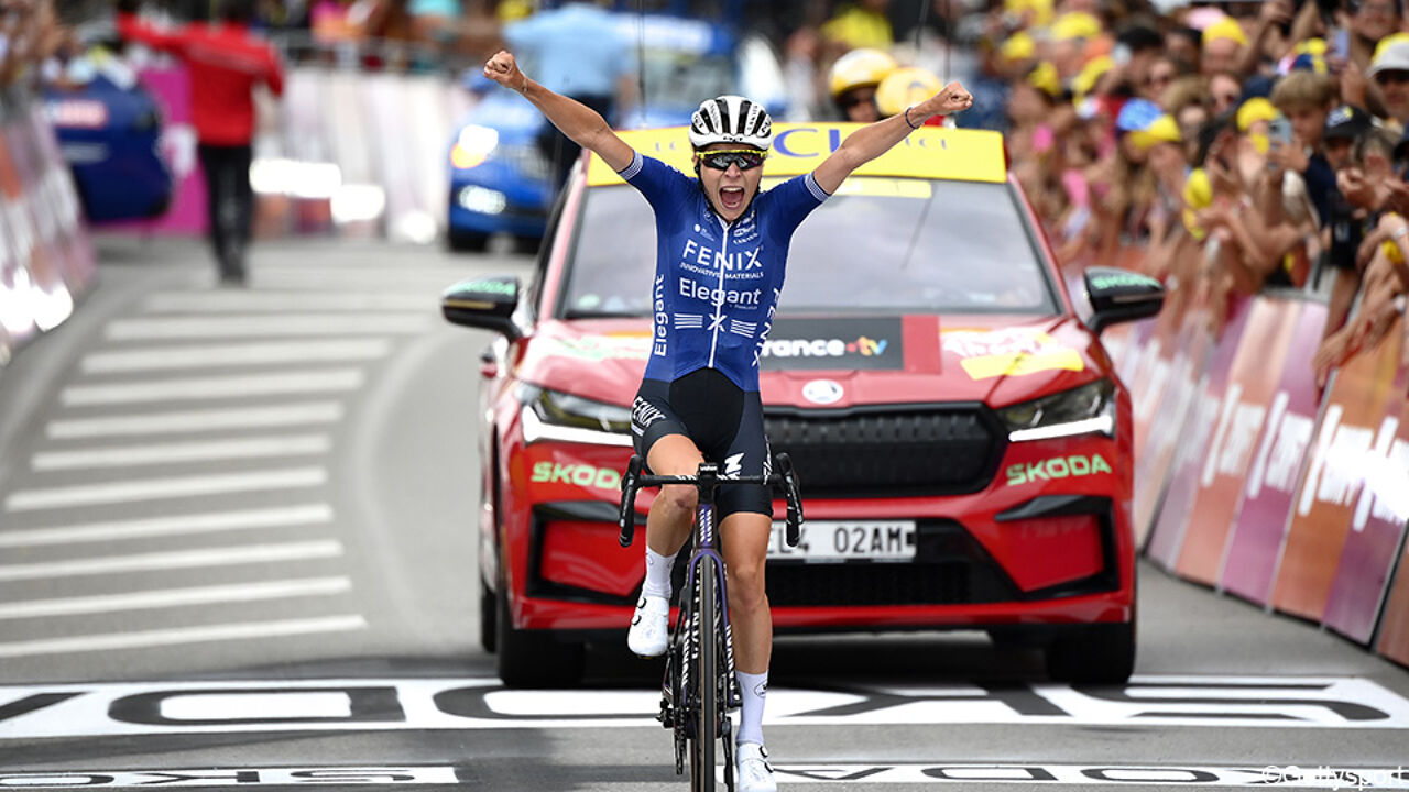 Yara Kastelijn Leads Fenix-Deceuninck to Victory in Tour of the Low ...