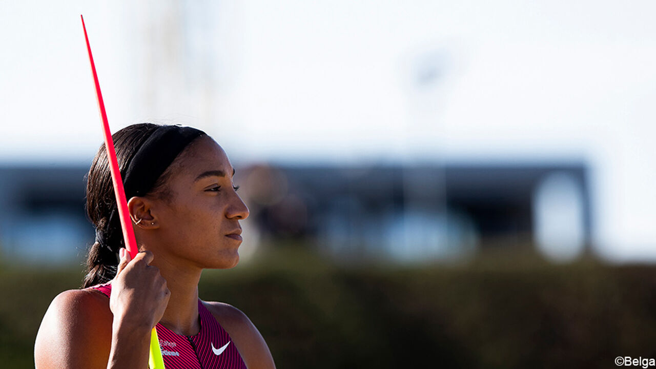 Nafi Thiam schrijft de nationale speerwerptitel op haar naam | sporza