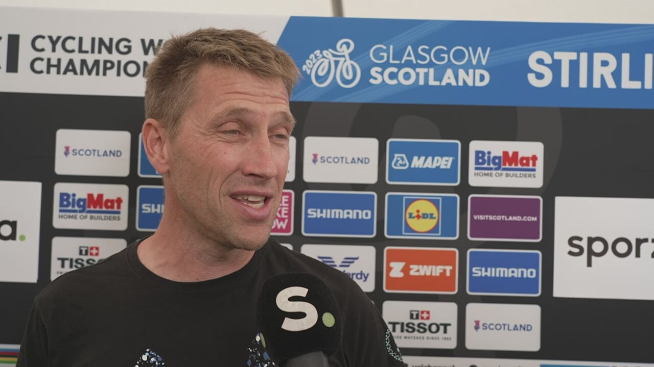 Axel Merckx over partner en wereldkampioene Chloé Dygert: "Ze kan nog ...