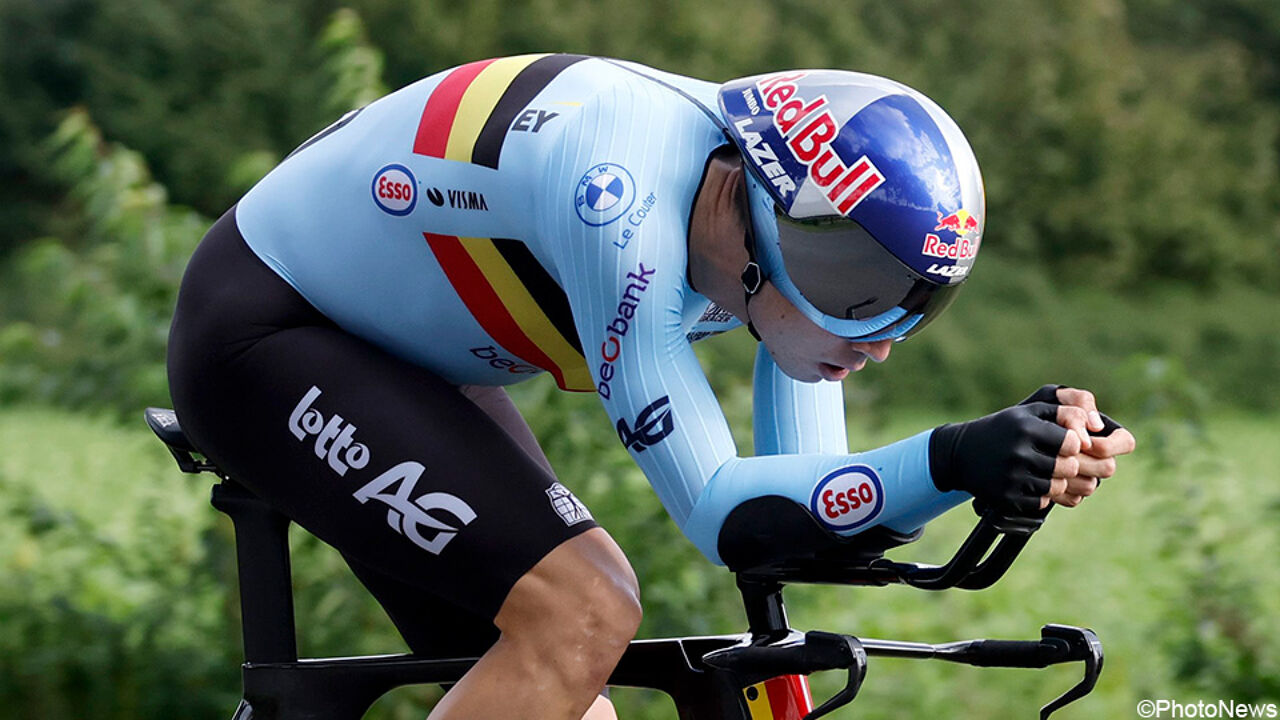 Wout van Aert moet vrede nemen met brons op EK tijdrijden | VRT NWS: nieuws