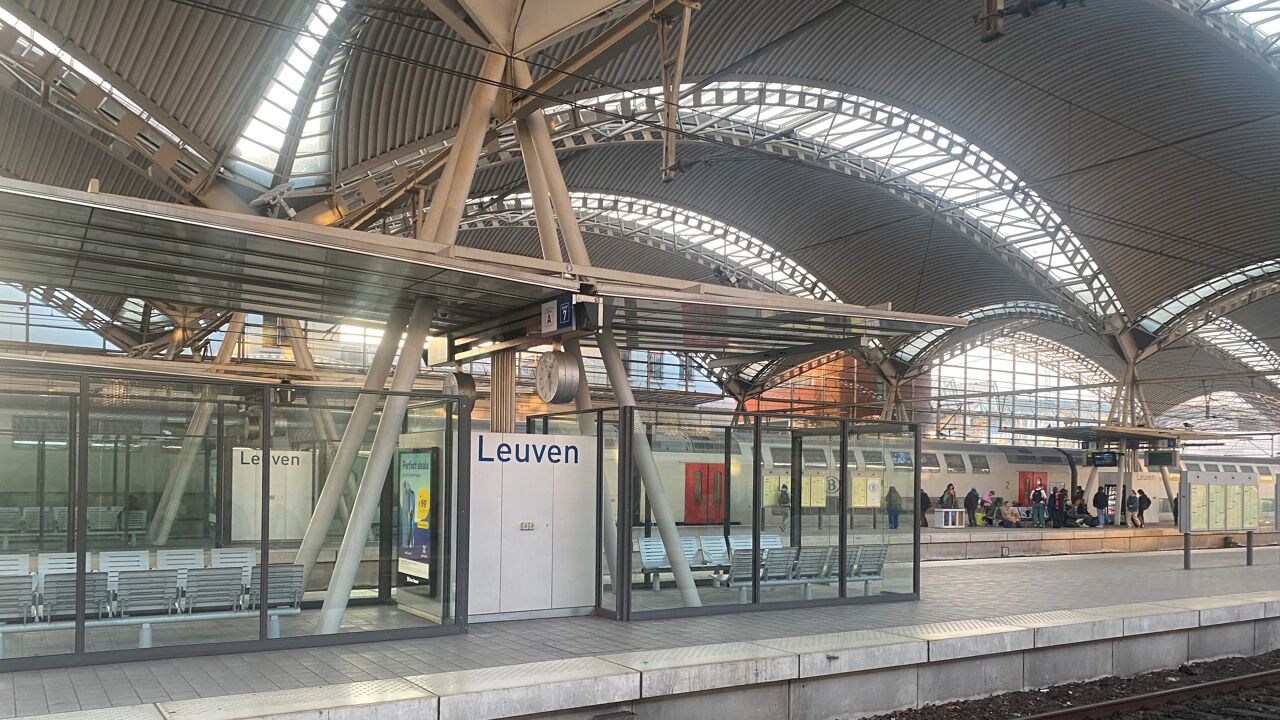 In station van Leuven zal je binnenkort ook 's nachts naar het toilet kunnen gaan | VRT NWS: nieuws