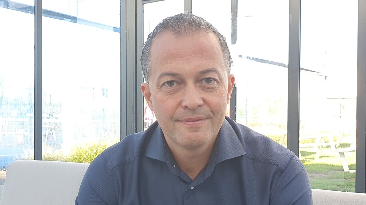 Ex-voorzitter Open VLD, Egbert Lachaert, is kandidaat-burgemeester van ...