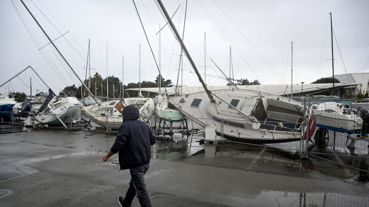 Hevige wind blijft nog wat langer in het land, kans op nieuwe storm in ...