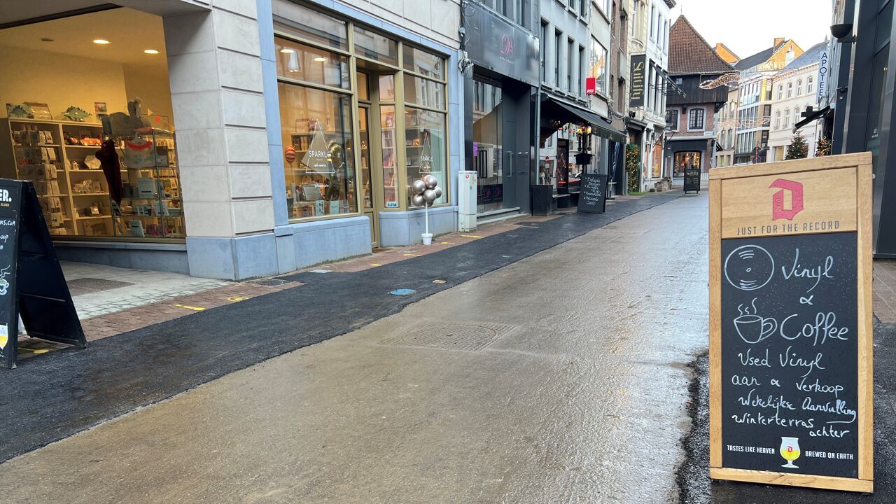 Handelaar in Hasselt stapt naar rechter omdat straat al 141 keer is ...