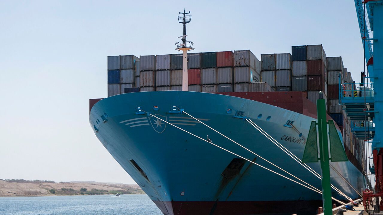 Containergiganten Maersk en Hapag-Lloyd houden al hun schepen richting ...