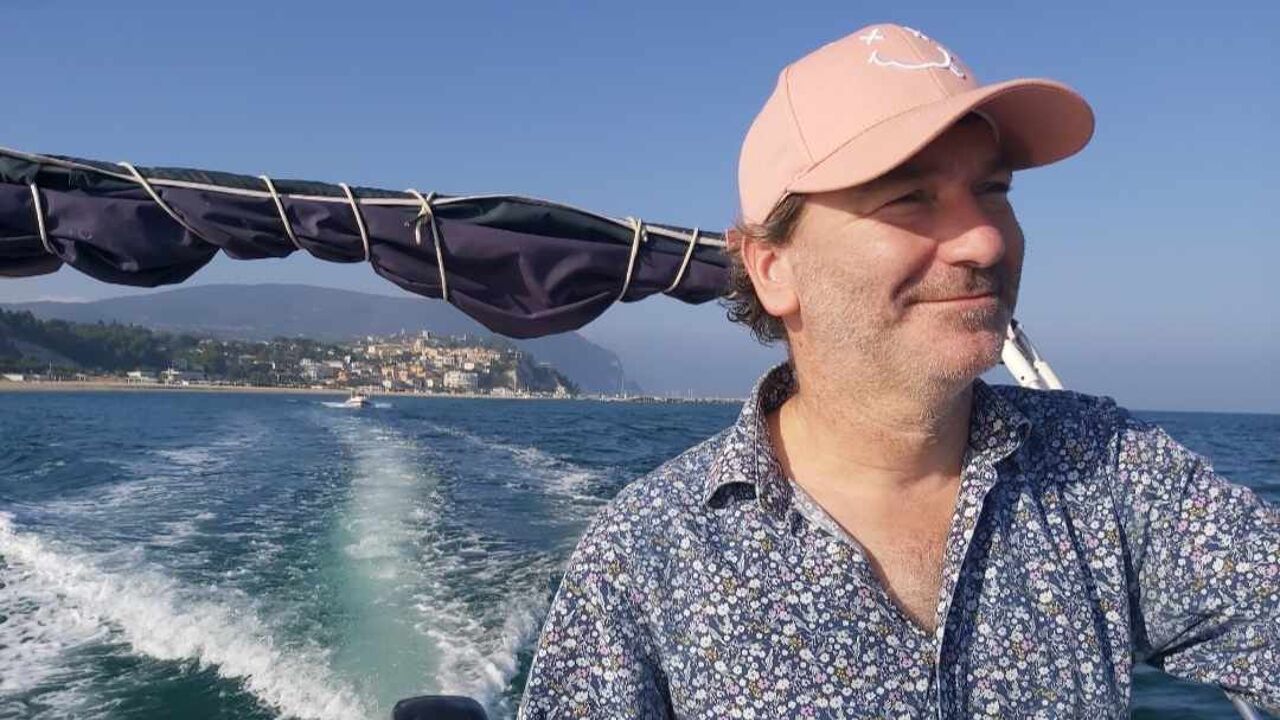 Antwerpse acteur Maarten Bosmans verloor linkervoet: "Ik krijg een ...
