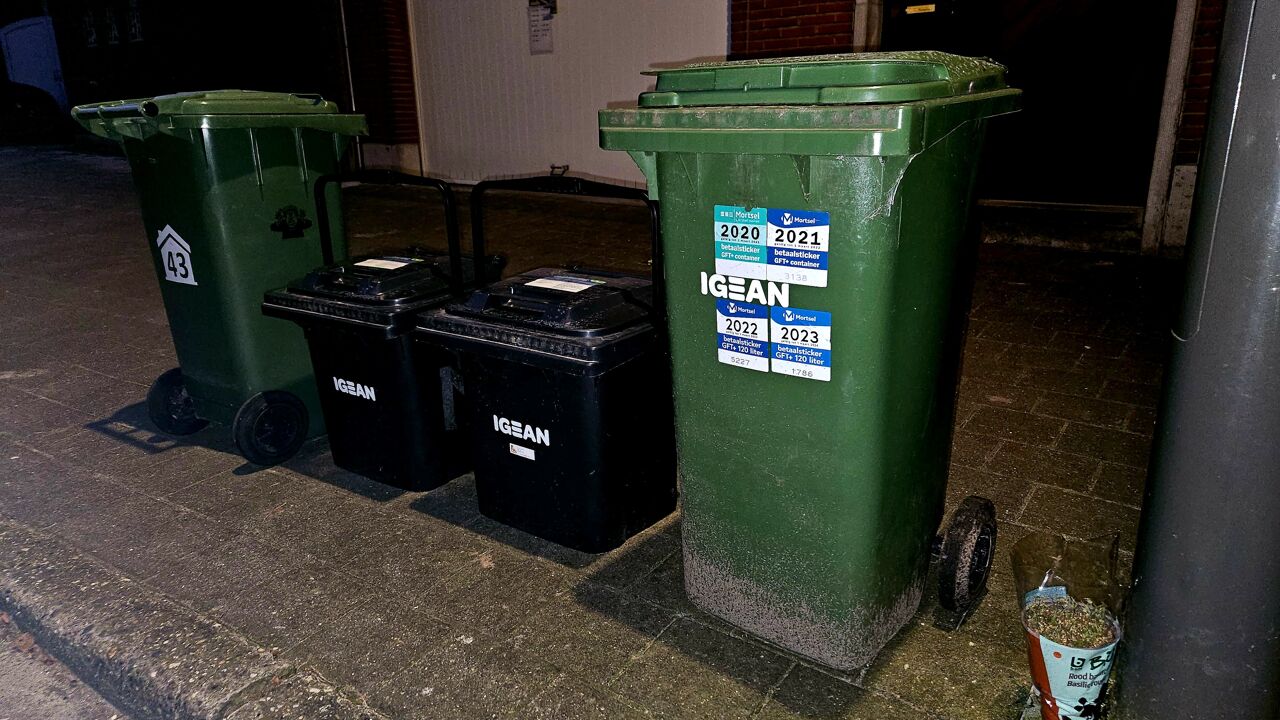 Gft-containers bevroren en niet opgehaald rond Antwerpen: "Vochtig ...