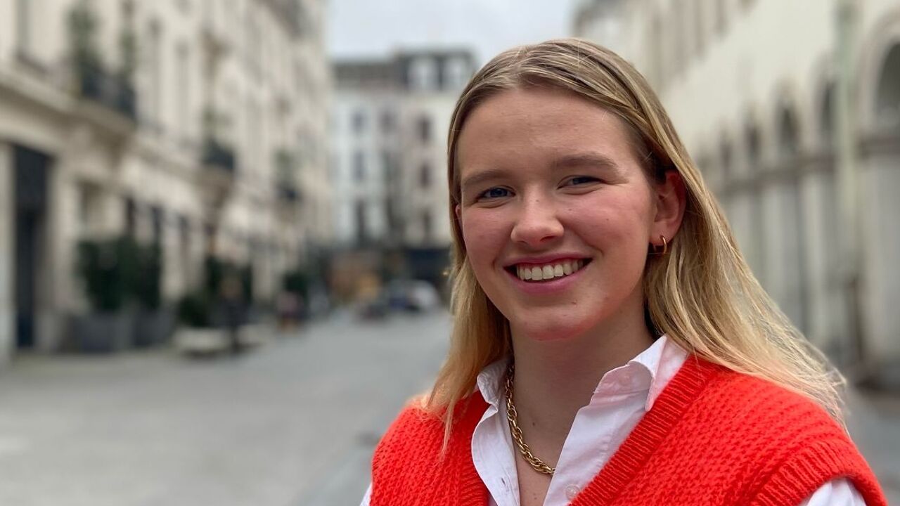 Anna Roos (19) is nieuwe voorzitter Vlaamse Jeugdraad: "Meer aandacht voor jongeren kan grote ...