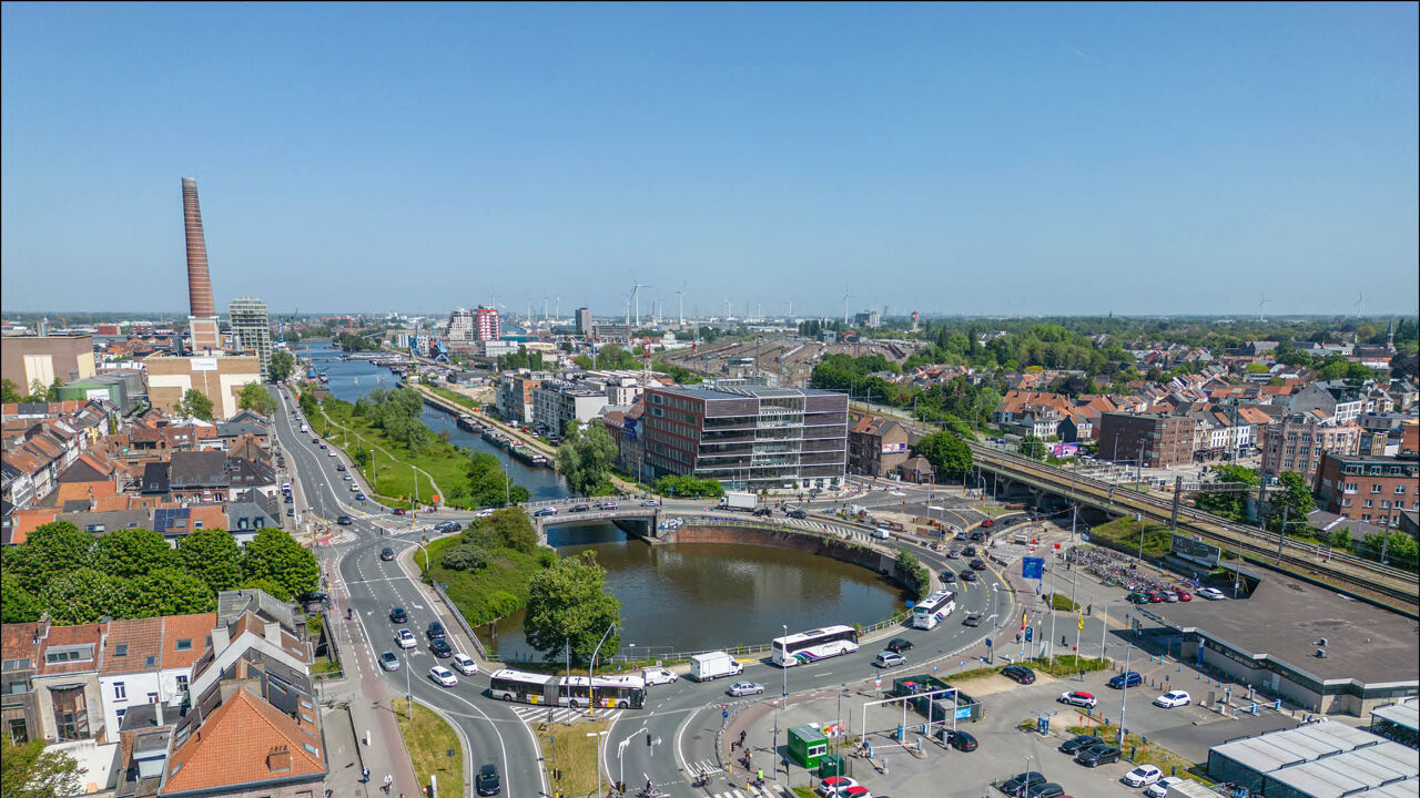 Rotonde Dampoort in Gent onderbroken tijdens paasvakantie, verkeer ...