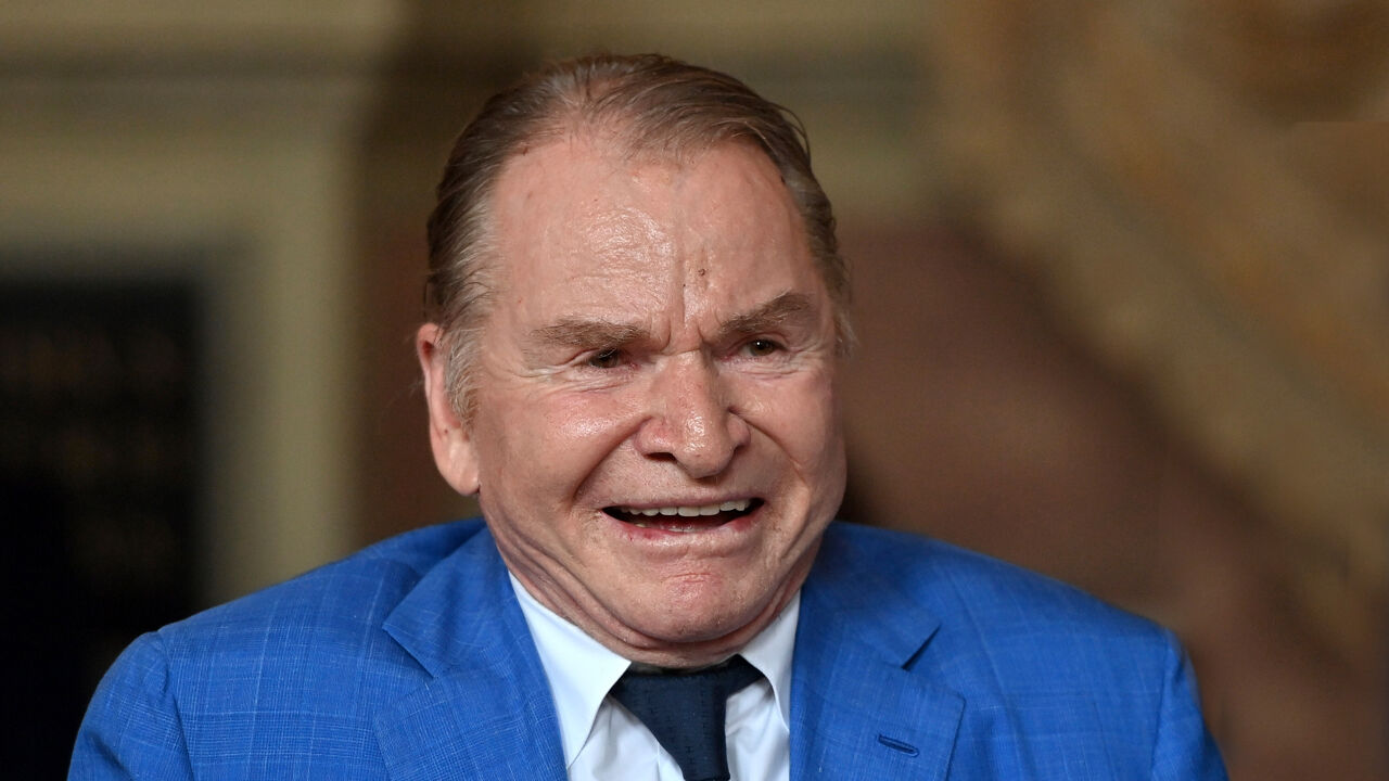 Duitse acteur Fritz Wepper (82) overleden, bekend als rechterhand van inspecteur 'Derrick' | VRT ...