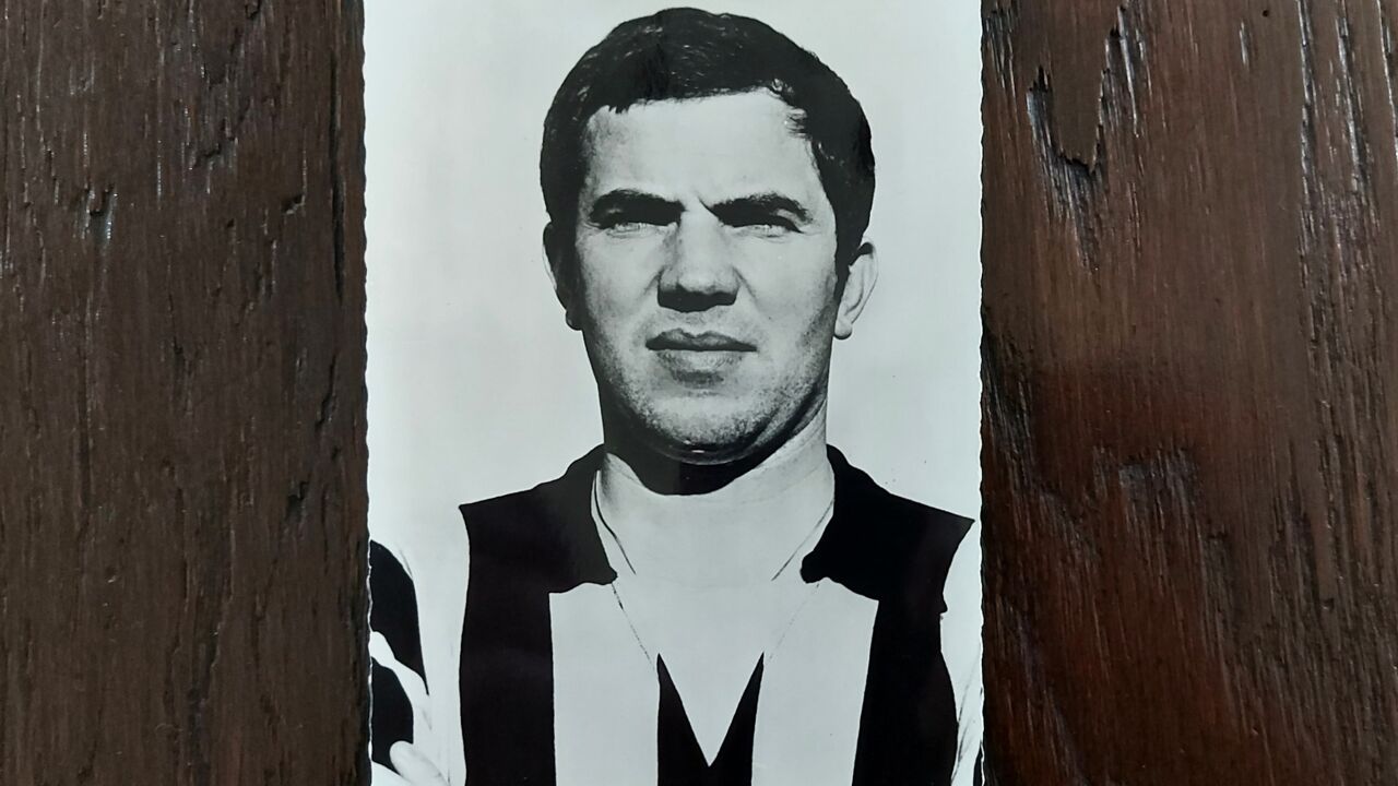 Oud-verdediger voetbalclub Lierse Robert Willems overleden | VRT NWS ...