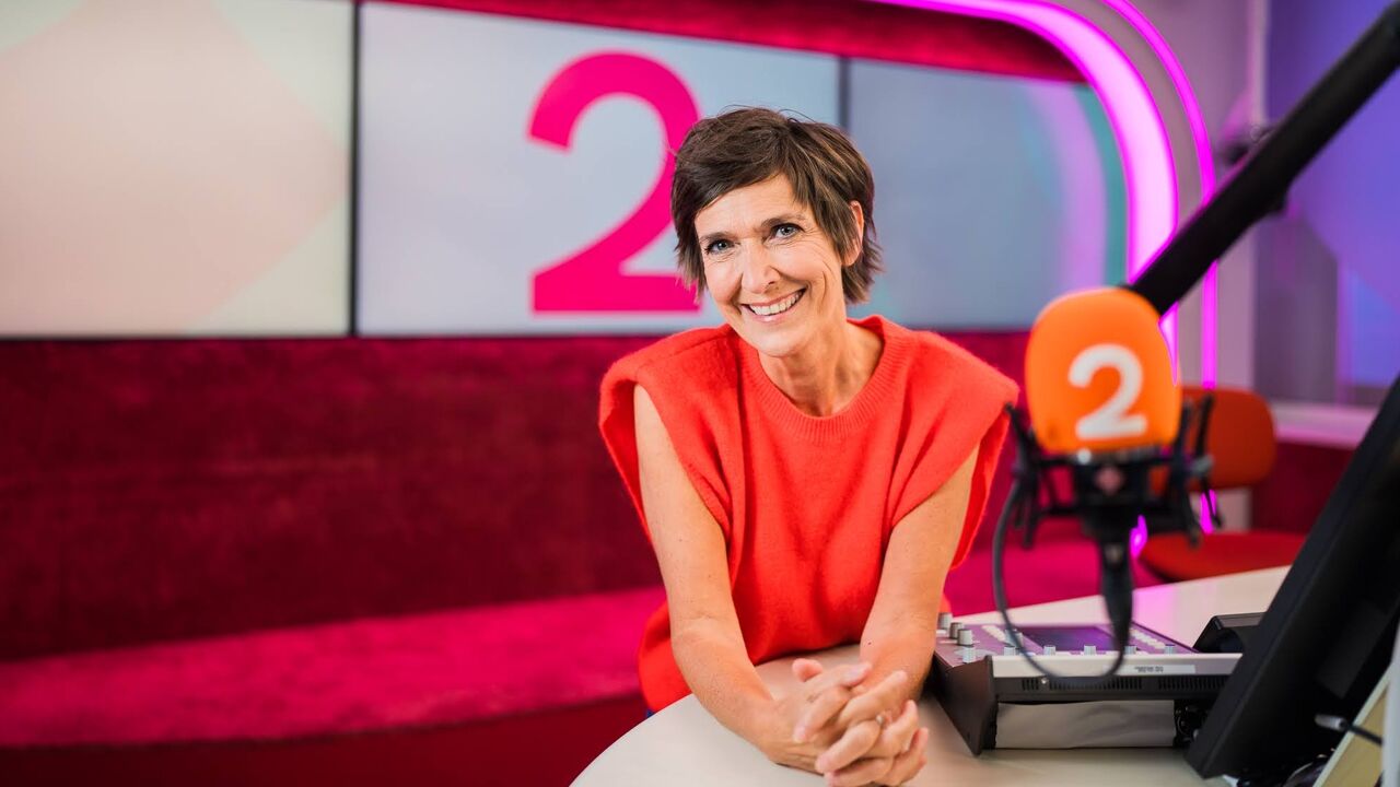 Presentatrice Anja Daems gaat langs bij BV's voor nieuw radioprogramma ...
