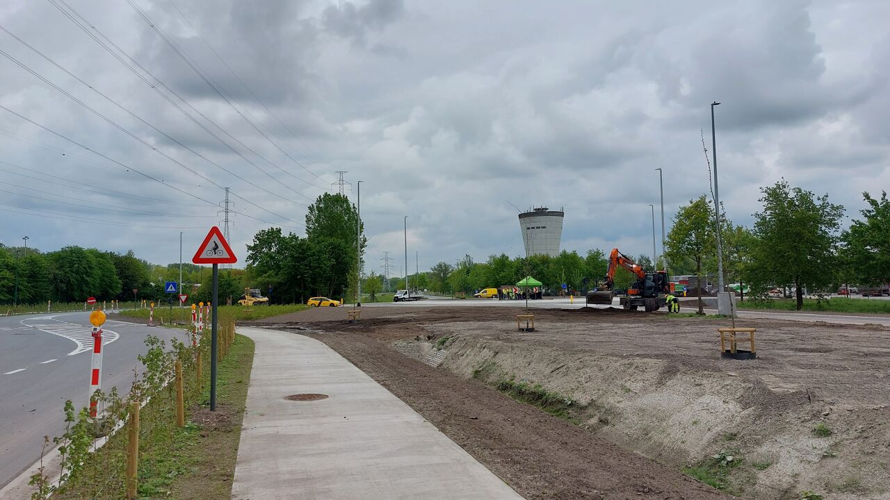 Eerste stukje van langverwachte ring rond Eeklo klaar | VRT NWS: nieuws