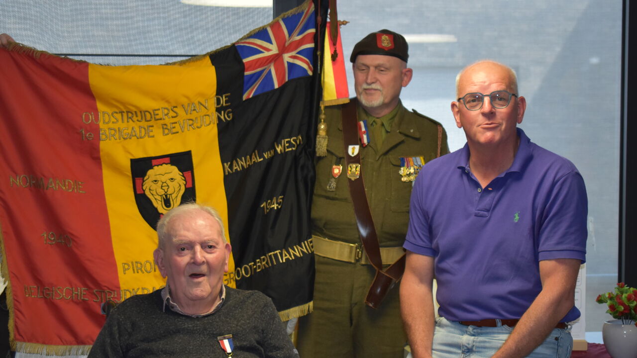 Oud-strijder Victor Hannes (99) uit Meerhout krijgt medaille voor ...