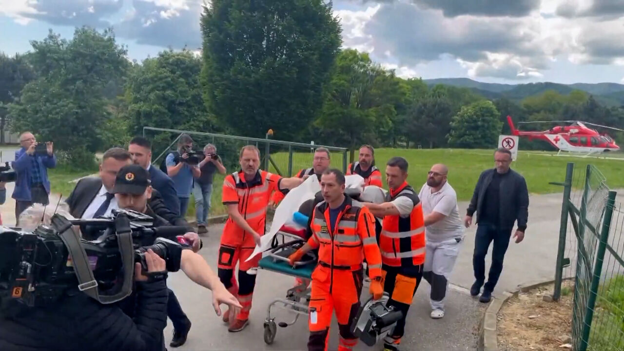 Slovaakse premier Robert Fico in levensgevaar na schietpartij ...