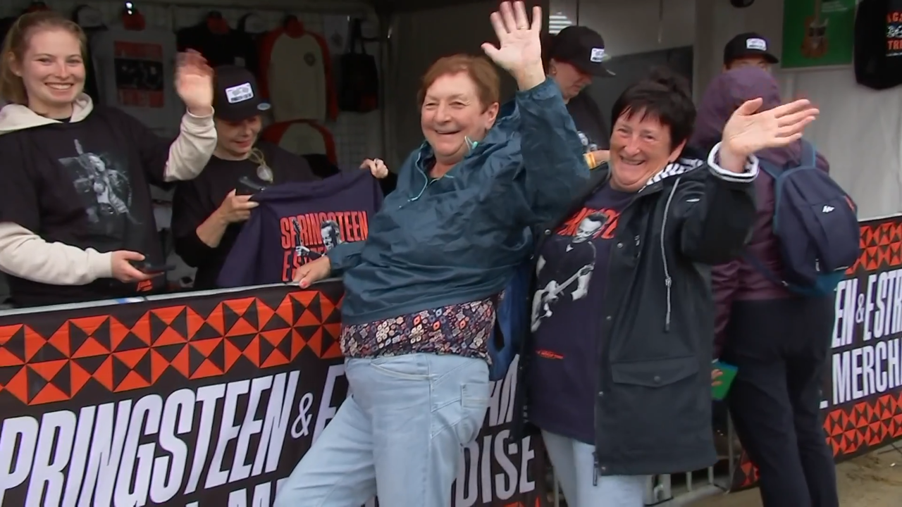 Eindelijk thuis na gevaarlijke tocht door niemandsland: Marijn Trio ...