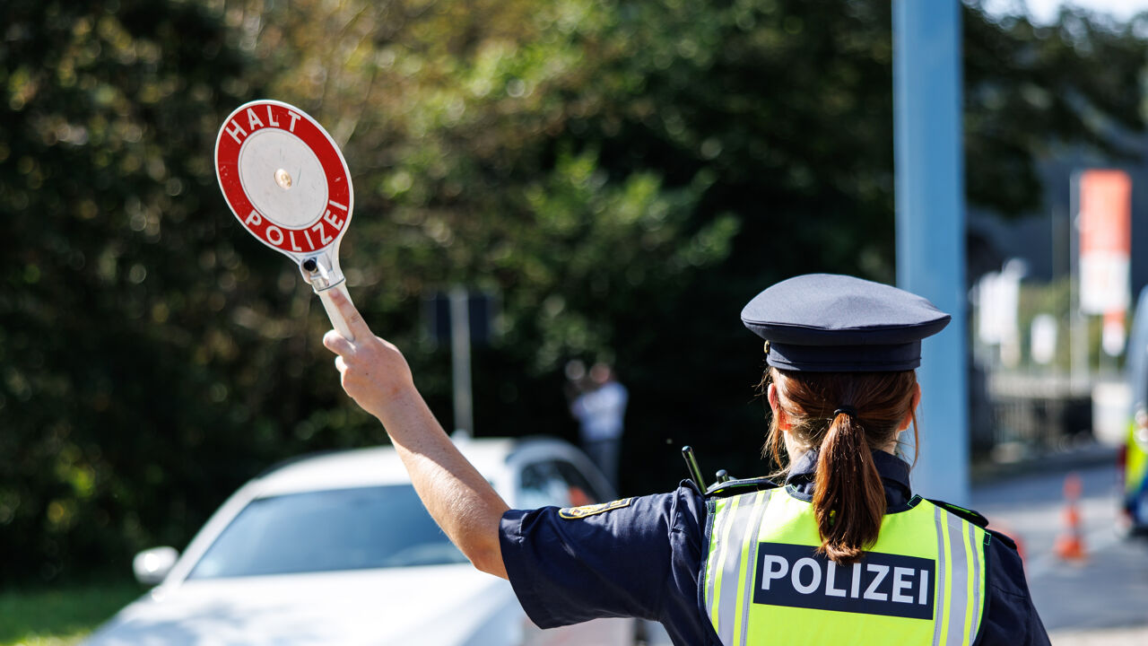 Duitsland gaat grenscontroles invoeren tegen illegale migratie en ...