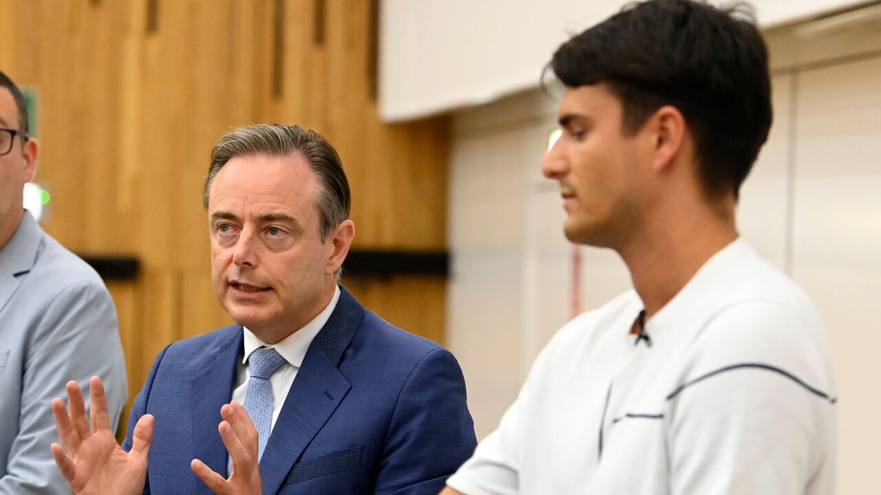 Bepaalt nationale politiek wie lokaal mag samenwerken? "Anders moeten ...