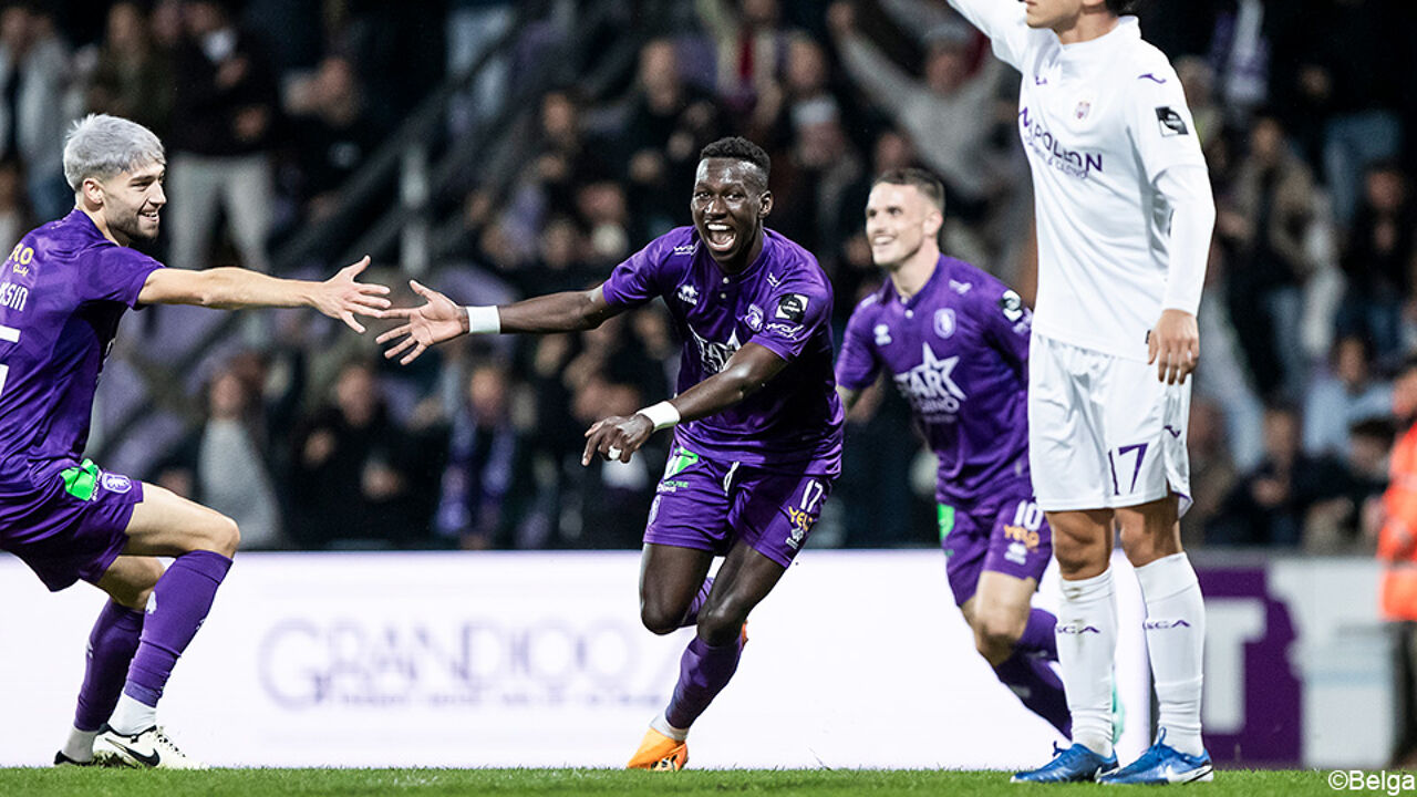 Genk-verdediger Matte Smets duikt op bij Rode Duivels, 23 spelers ...