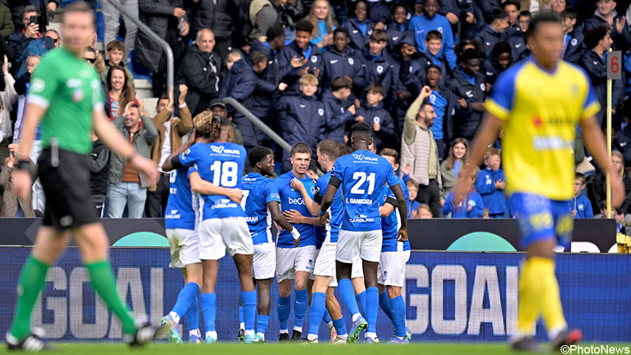 Leider Genk klopt 10-koppig STVV in spektakelrijke Limburgse kraker met 5 goals en 2 rode ...