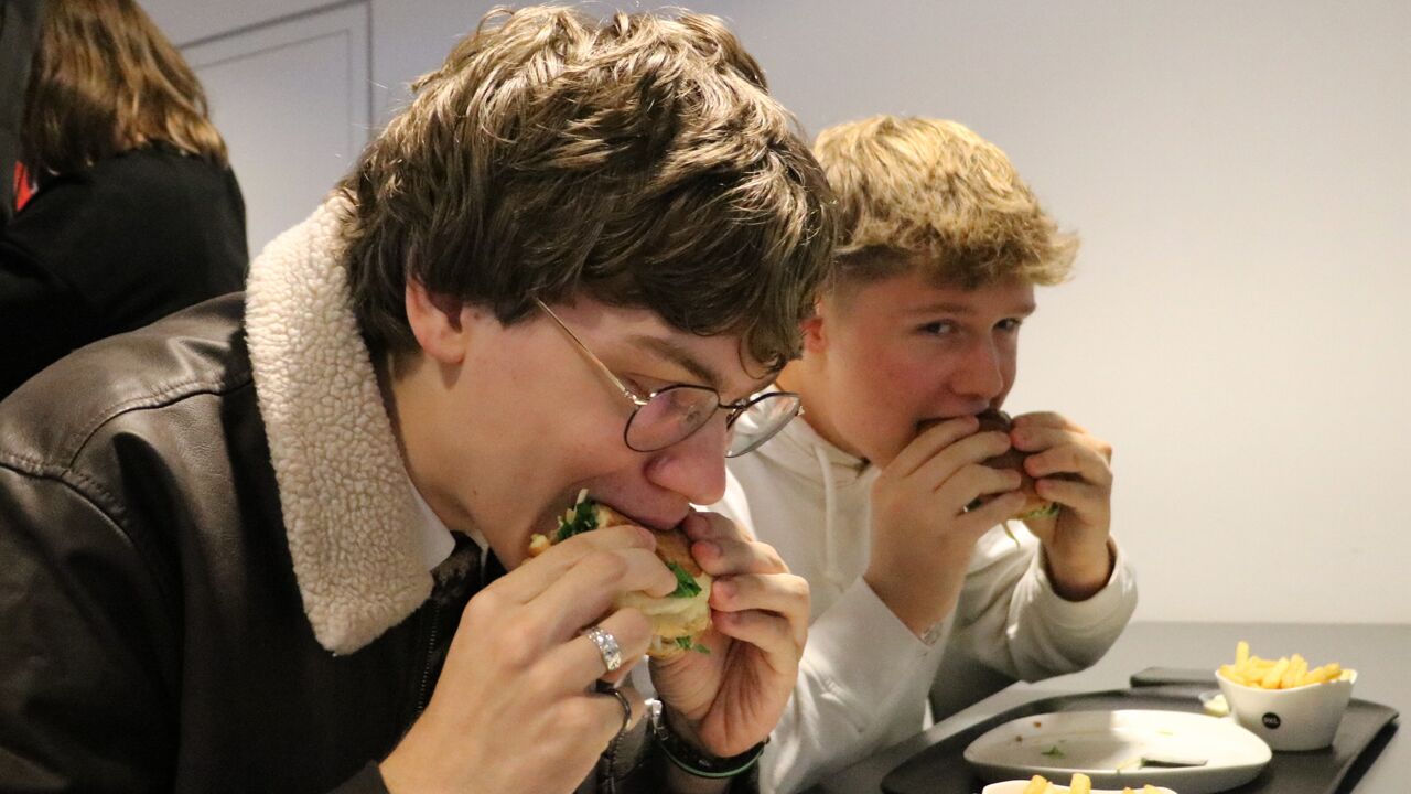 Teils Fleisch, teils Gemüse: Foodlab der Syntra-PXL entwickelt den ...