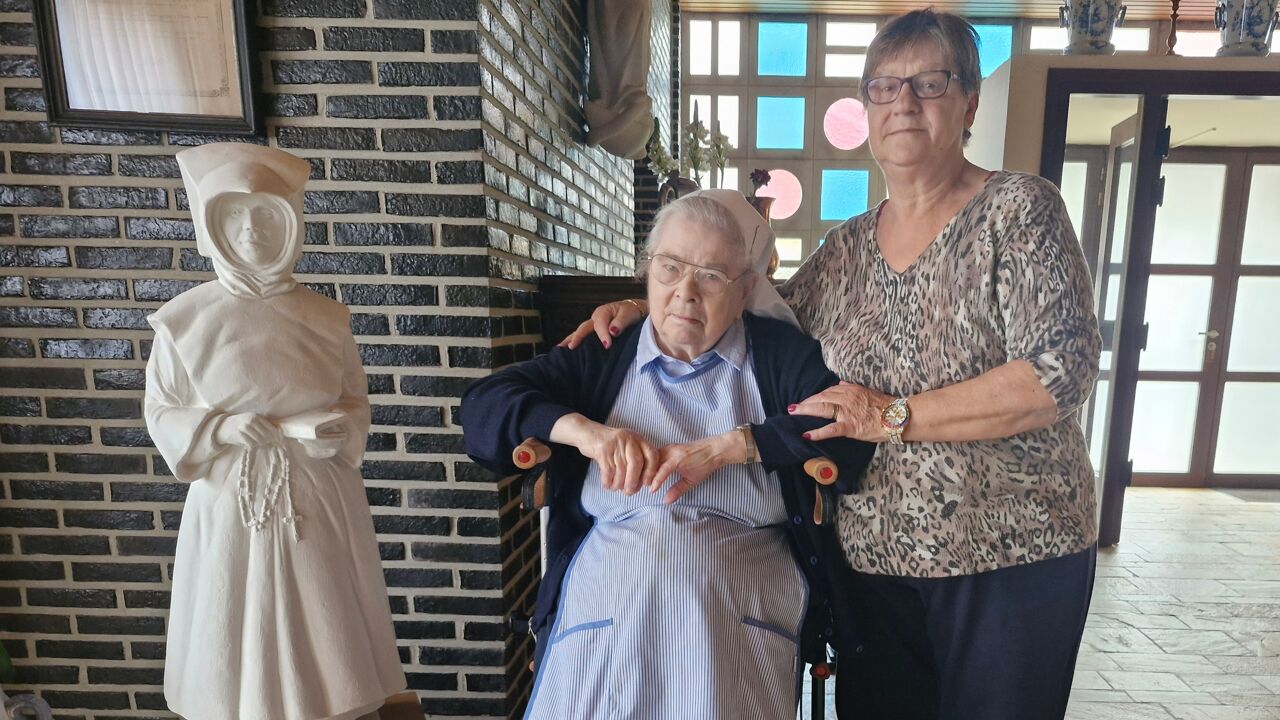 Zuster Norberte (89) verlaat, na 55 jaar, als laatste non het klooster ...