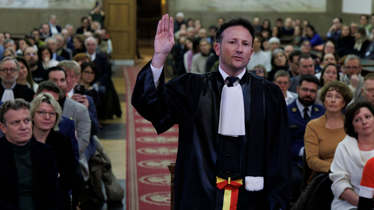 Julien Moinil a prêté serment comme nouveau procureur du Roi de ...