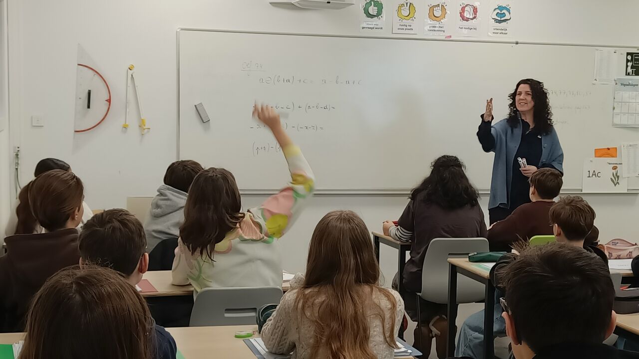 Geen studie meer voor leerlingen Sint-Martinusscholen Herk-de-Stad: "Leerkrachten nemen elkaars ...