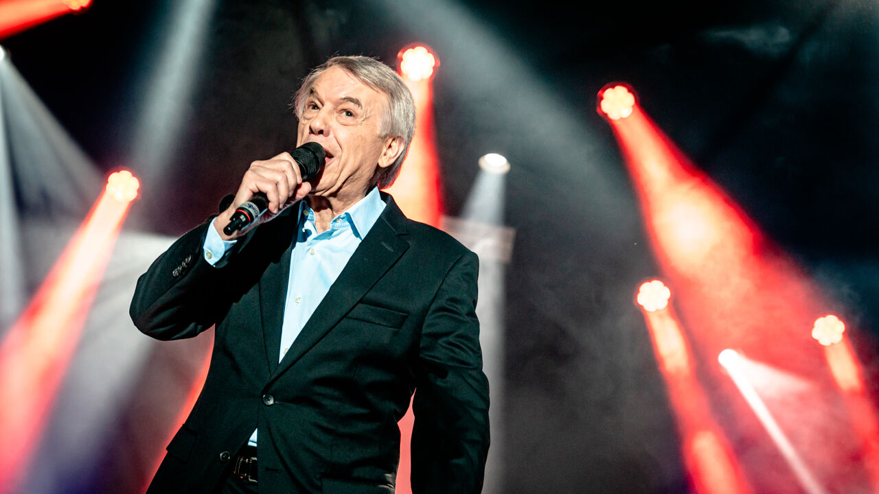 Lifetime Achievement Award bij MIA's gaat naar Salvatore Adamo: best ...