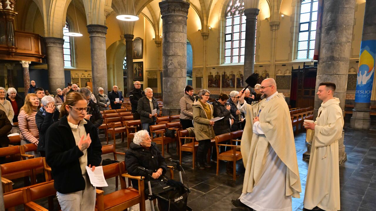 Bree herdenkt 167 jaar Lourdesverschijningen. "Maria is mijn 2e moeder ...