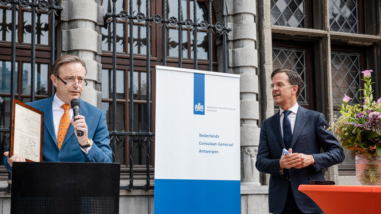 Zo Hollands is het Antwerpen van 'Nederlands' burgemeester Els van ...