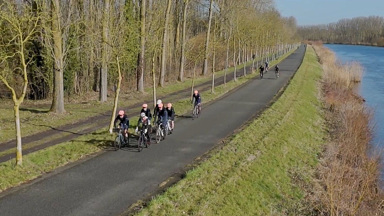 Komiek Bert Kruismans treedt weer op na herseninfarct: "Hoe voelt u ...