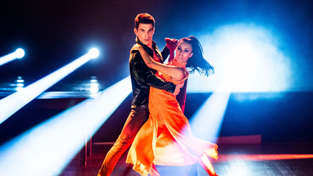 Nora Gharib begint tournee met K3: "Ik vind mezelf meer een actrice en ...