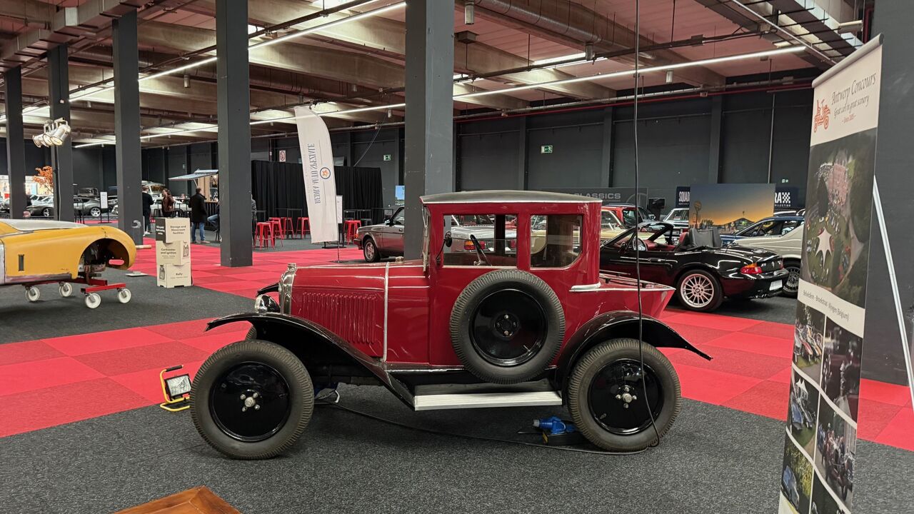 Unieke oldtimers te zien in Antwerp Expo tijdens Antwerp Collection ...