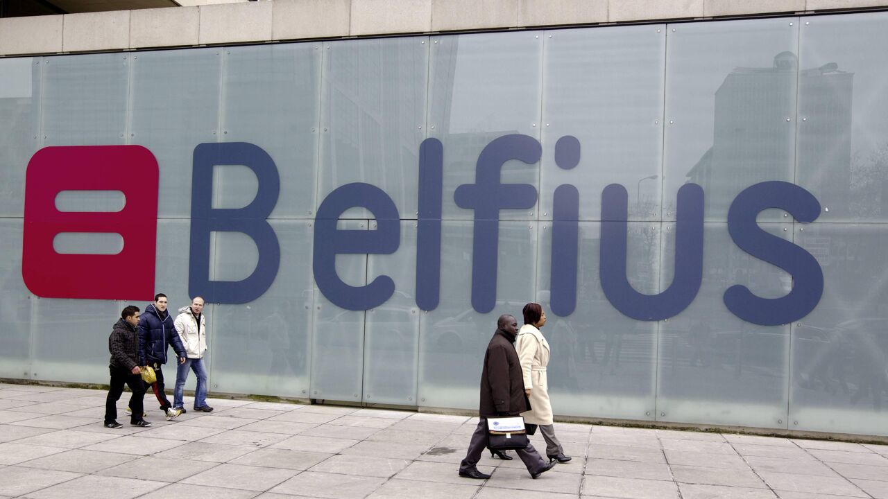 Verkoopt regering deel van Belfius om defensie-uitgaven te compenseren ...