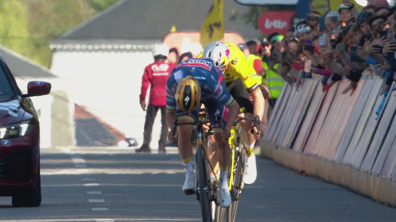 Na een bloedstollende ontknoping: Remco Evenepoel wint de Brabantse ...