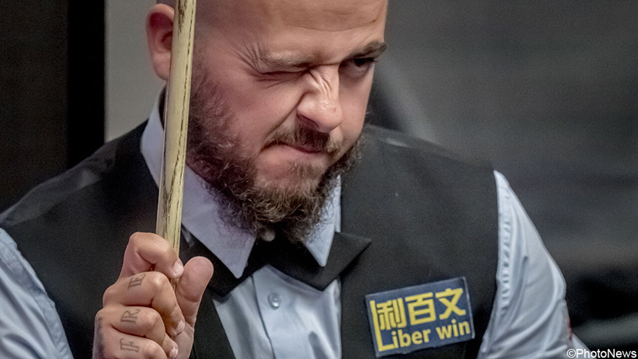 "Een van de beste sessies snooker ooit": Luca Brecel gebombardeerd tot ...