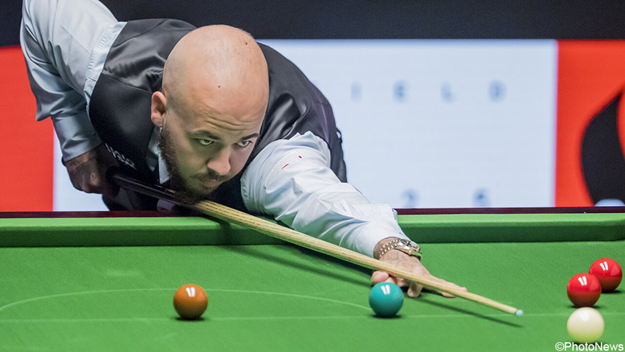 De klus meteen geklaard: Luca Brecel heeft maar één frame nodig om over ...